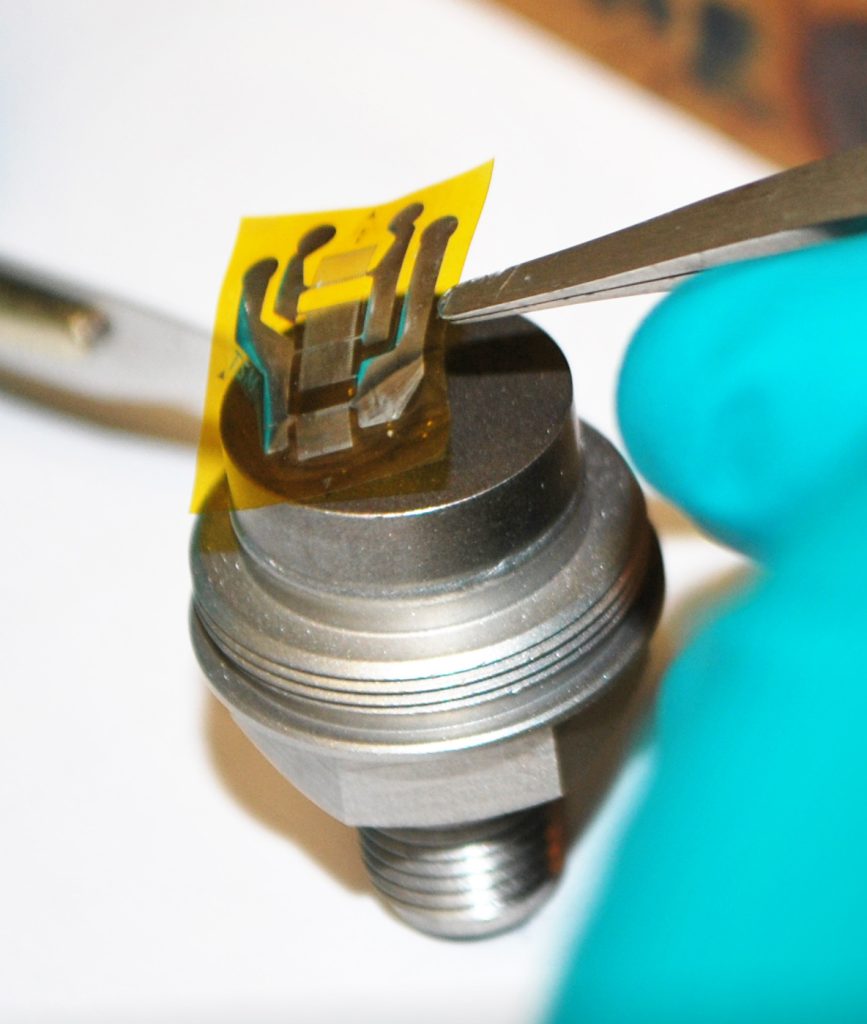 باید ها و نباید های سنسور فشار مذاب | ۵ نکته کاربردی